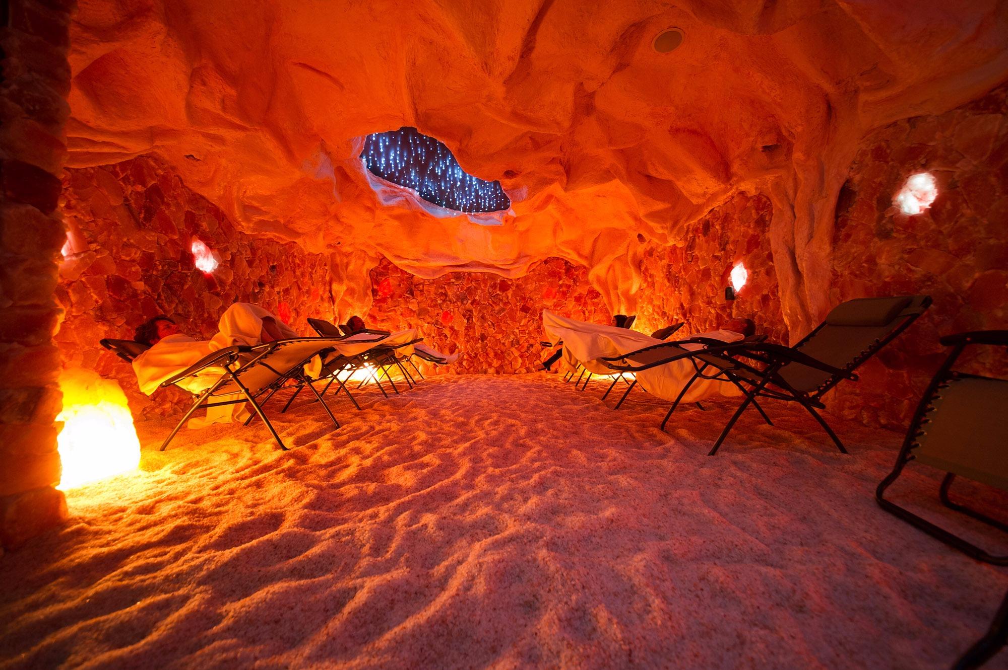 5 Star Salt Caves Wellness Center - Chill Denver